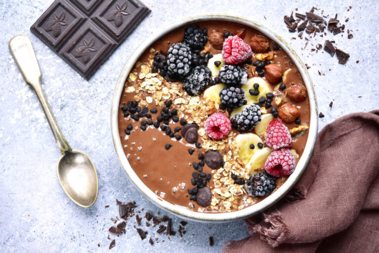 Oatmeal At Night (Benefits & Recipes) - Simply Oatmeal